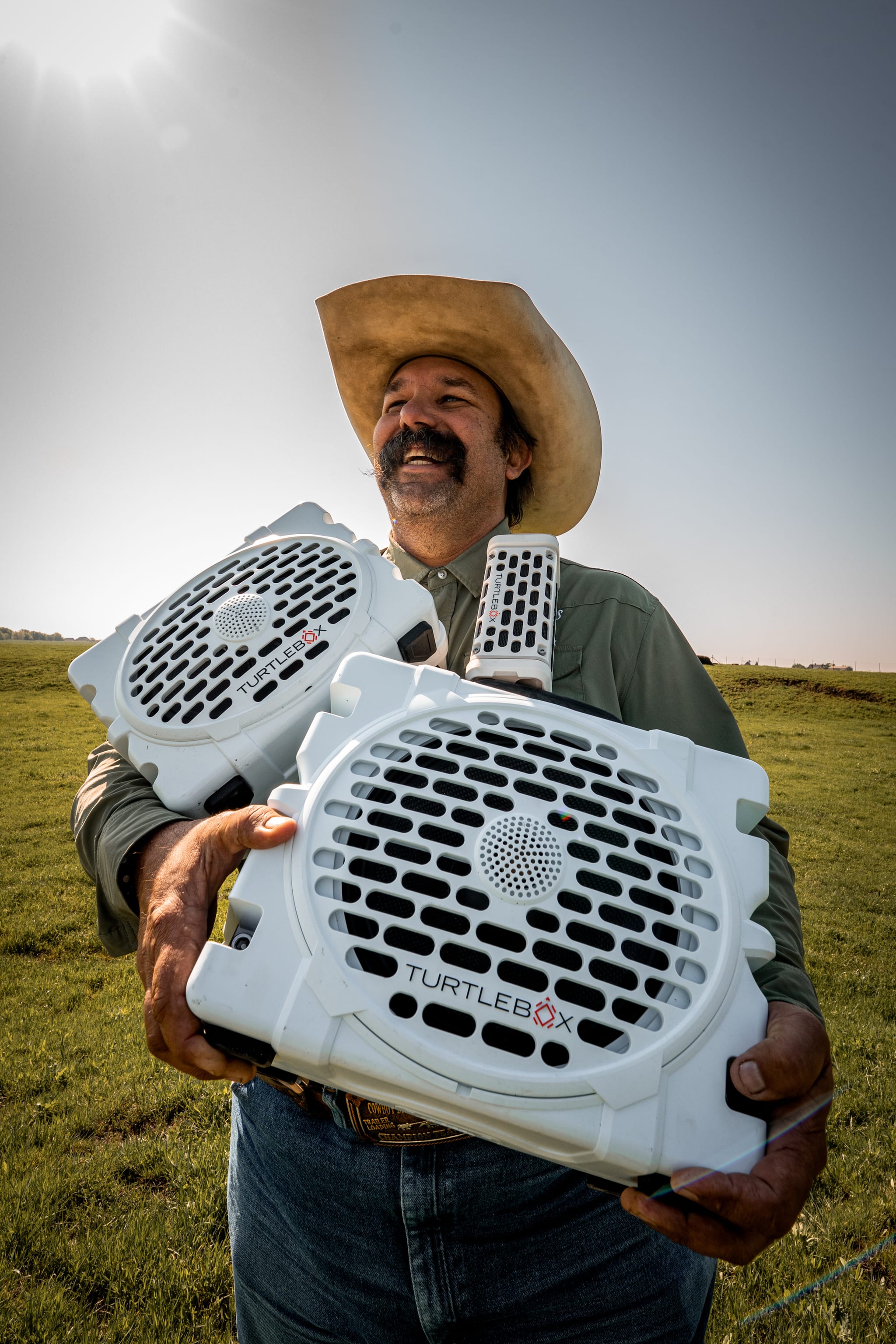 The Fleetwood Bounder Celebrates 40 Tan, Terrific years | Wildsam